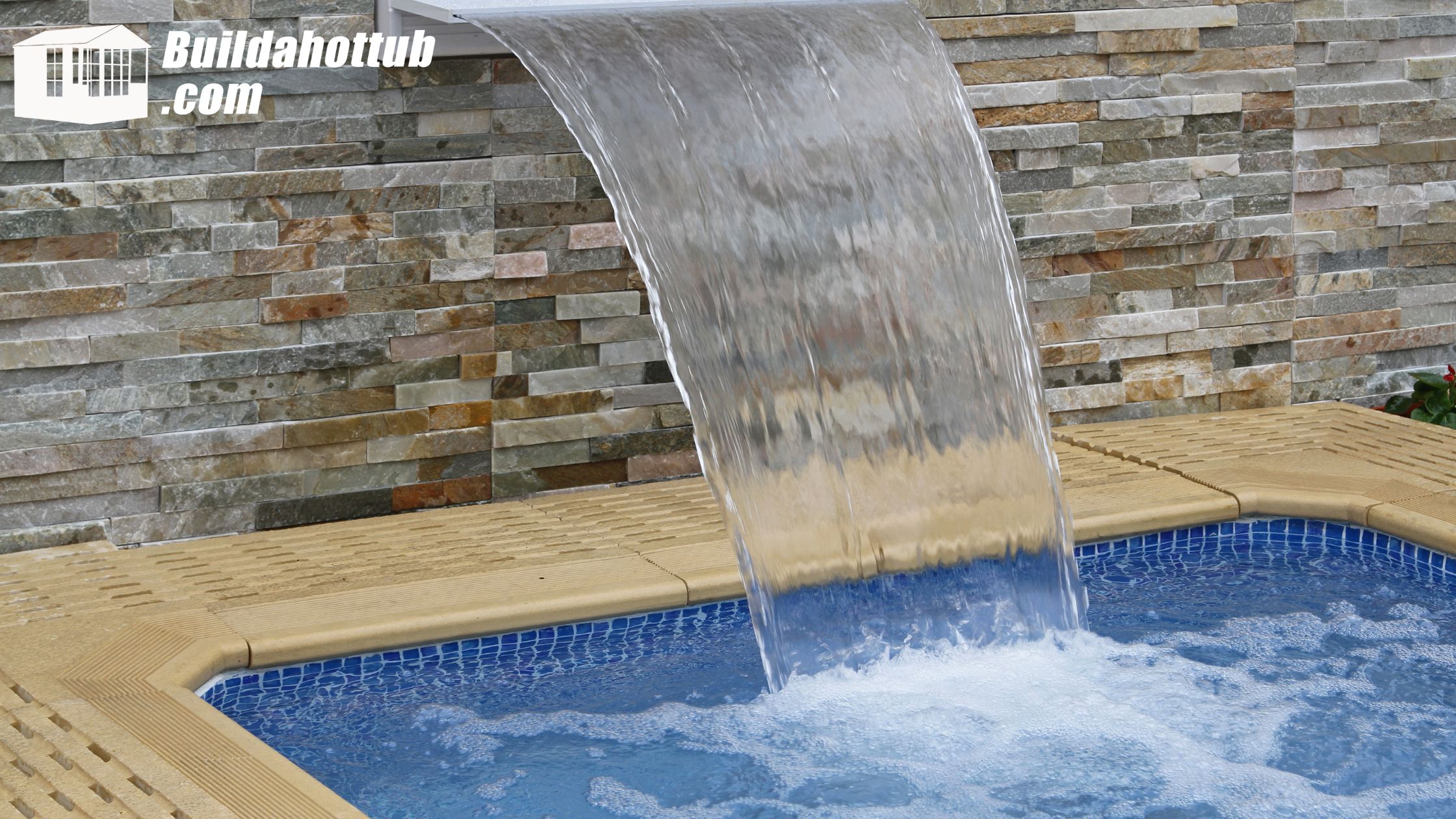 Mini Pool Ideas – The Perfect Addition to Your Backyard